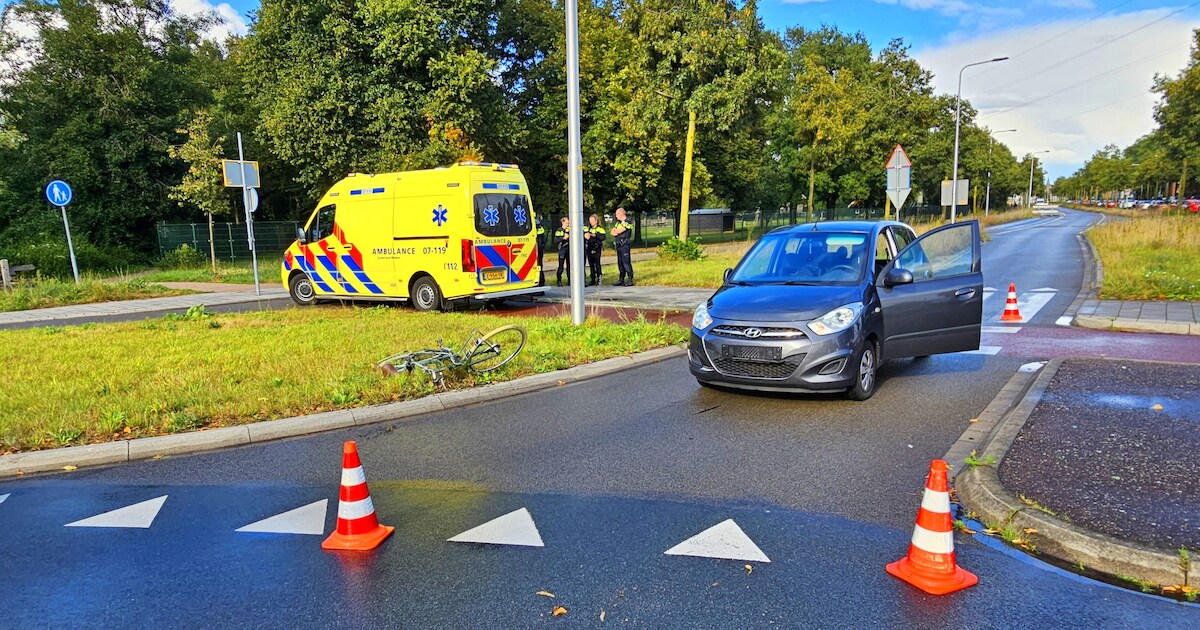 Fietser gewond naar het ziekenhuis na ongeluk in Ede | Regio | De ...