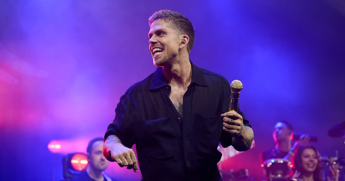 André Hazes dolverliefd op nieuwe vriendin Noa Braaf: ‘Na drie dates ...