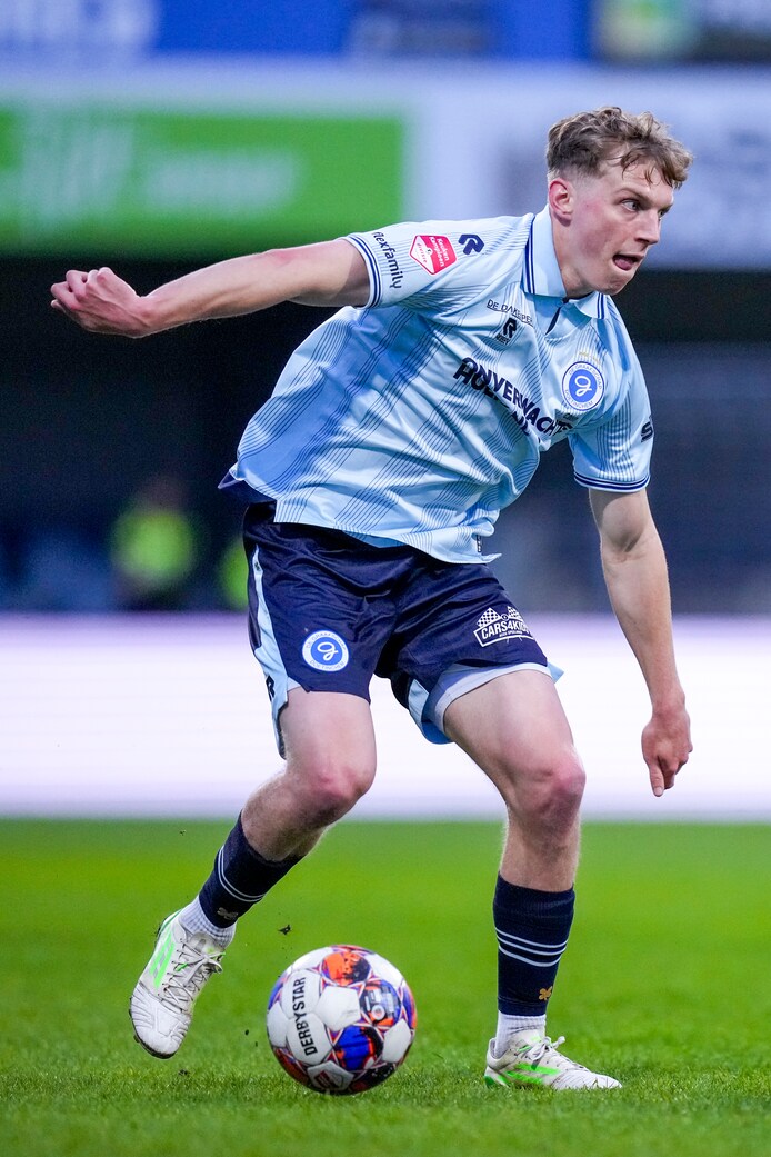 Simon Colyn na jaar terug bij De Graafschap: ‘Wil belangrijk zijn in ...