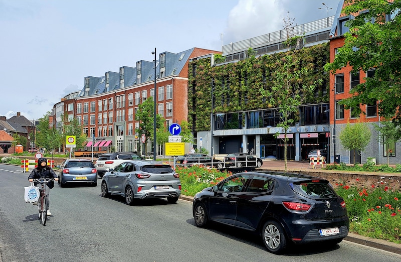 Sleets, somber en gedateerd: parkeergarage in hartje Breda krijgt forse ...