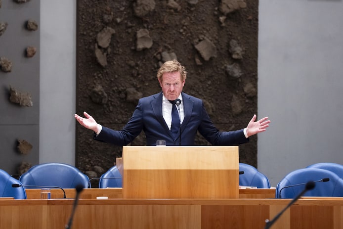 Kamer komt met 50 aanpassingen aan asielwet en Wilders grijpt dat aan ...