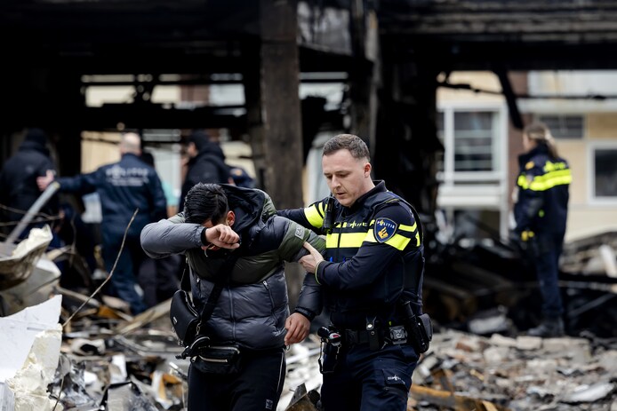 Agent doet voor het eerst zijn verhaal: hij zag van dichtbij hoe ...