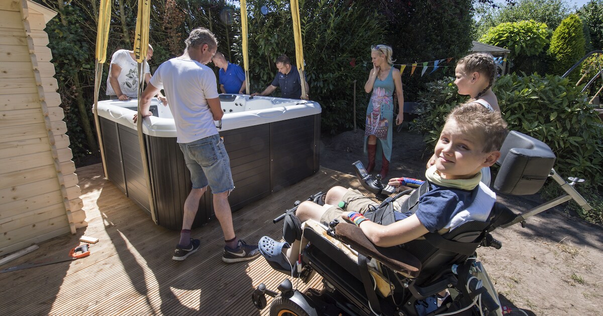 Jacuzzi voor Jason (10) uit Neede: ‘We zijn totaal overdonderd ...
