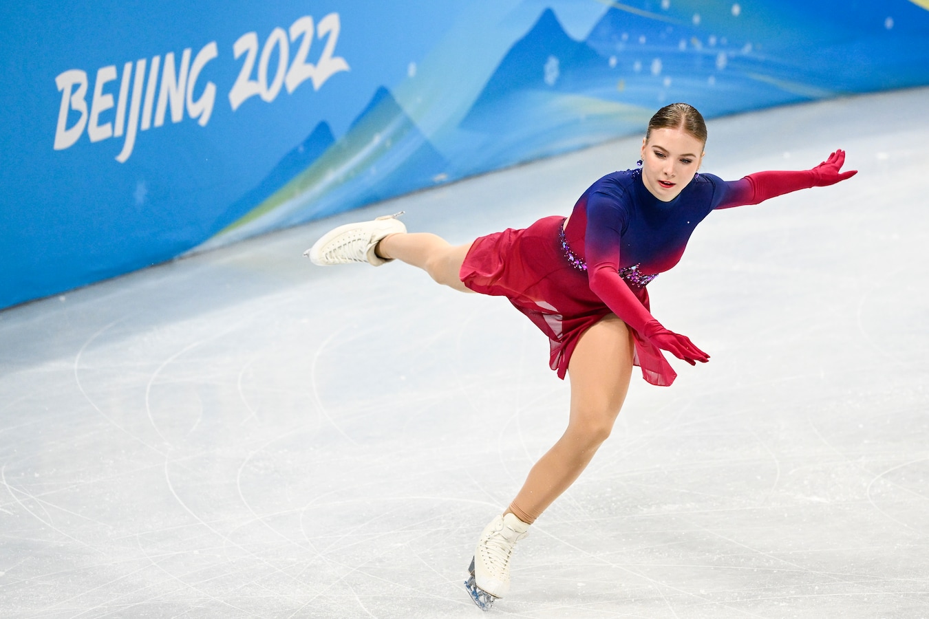 Zo vergaat het Lindsay van Zundert (20) na haar afscheid van de ...