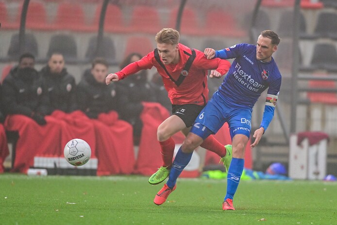 Rode kaart kost De Treffers-captain Ippel bekerduel met Cambuur | Sport ...