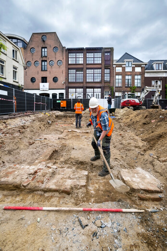 Zong Tina Turner op resten van Arnhemse kerk? Archeologen vinden sporen ...