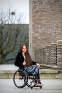 Vijf jaar na haar ski-ongeval is Tirzah finaliste bij missverkiezing ...