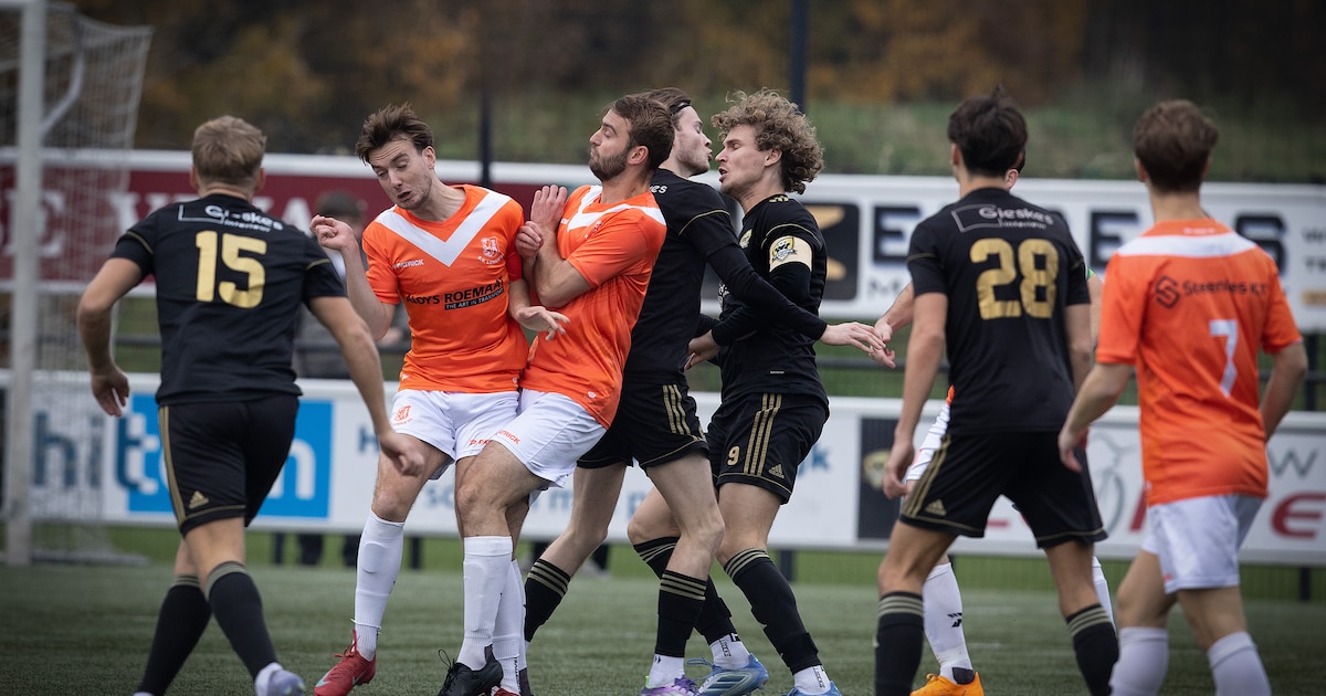 Longa’30 bedwingt FC Winterswijk • Kaartenregen bij VVG’25 • DVC’26 ...