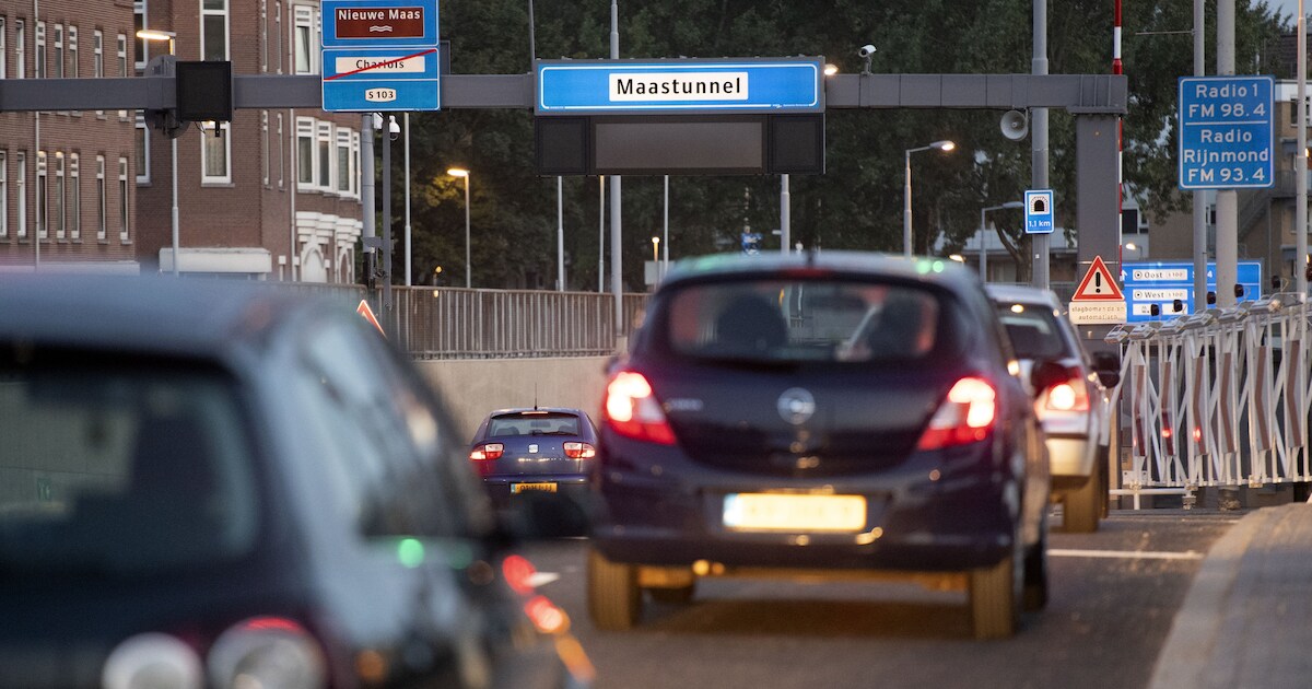 Rotterdam filehoofdstad van het land, vlak voor drie andere steden ...