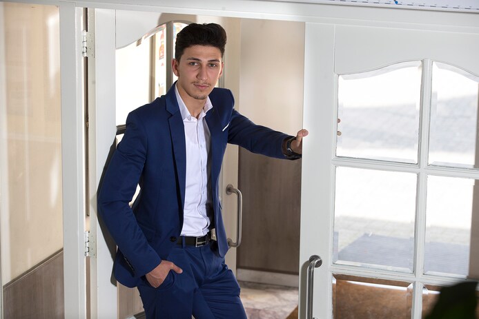 Adem via de catwalk op weg naar carrière als acteur | Doesburg ...