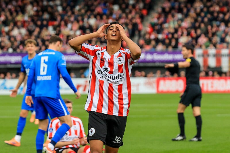 LIVE eredivisie | Kansen in openingsfase voor Sparta, dat fouten NAC ...