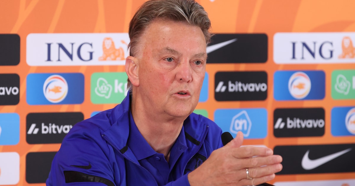 Louis van Gaal vindt steunbetuiging Depay aan Promes ‘niet verstandig ...