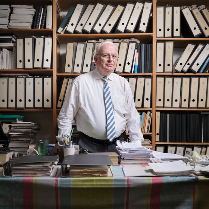 De memoires van Cyrille Fijnaut: ‘De polsstok van de politie is te kort ...