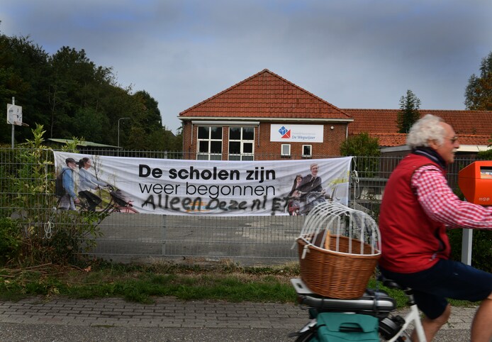 Kleine dorpen lopen verder leeg, Nederlanders trekken vaker naar de ...