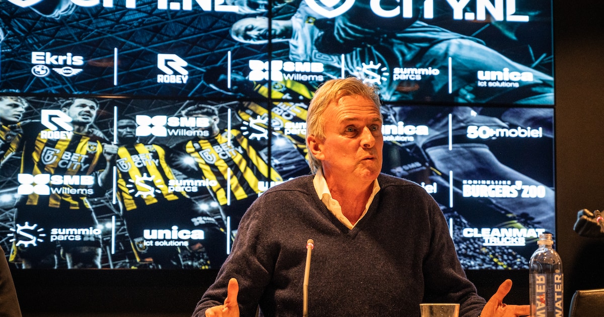 Vitesse verstrikt in diepe crisis, met Amerikaan Coley Parry als grote ...