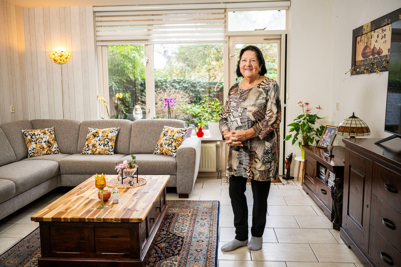 Joke (81) zit klem in huurhuis met vloerverwarming, dat ze kaal moet ...