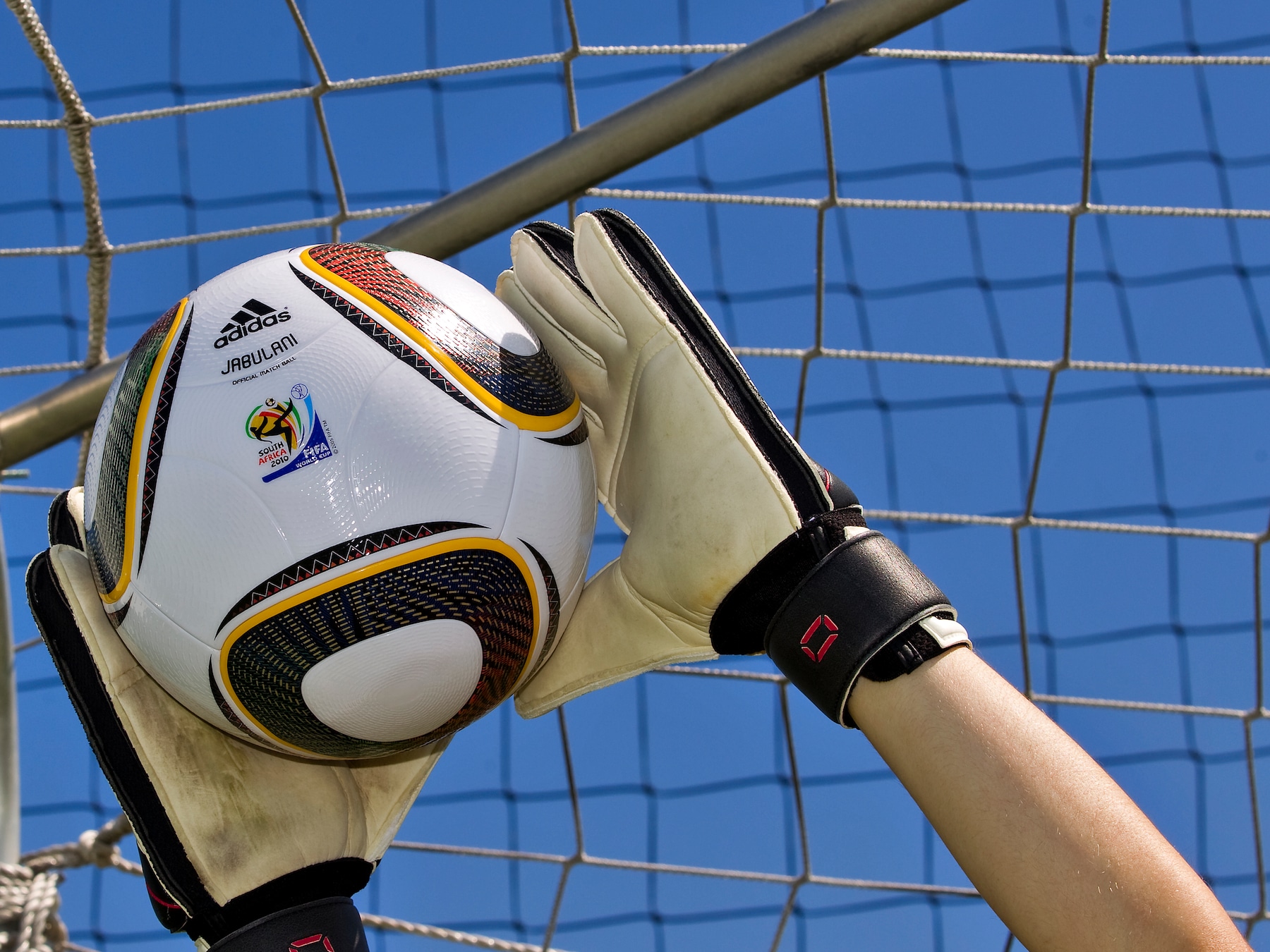 Dit zijn alle uitslagen, doelpuntenmakers en bijzonderheden in het ...