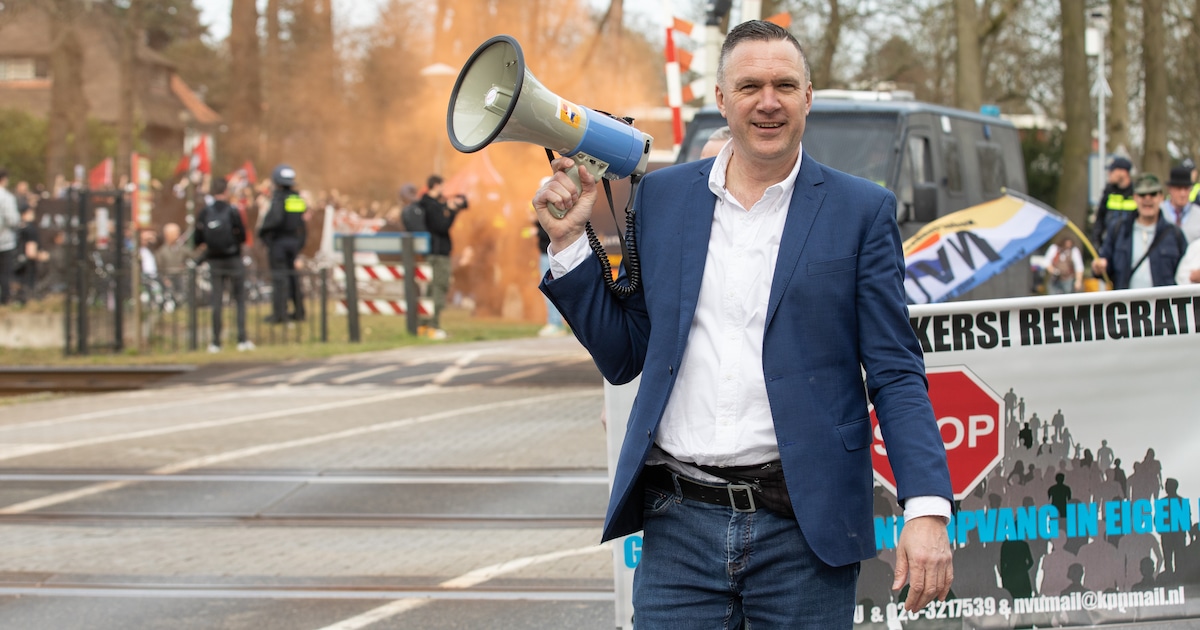 NVU-leider blijft verkiesbaar op Arnhemse school, directie zegt niemand ...