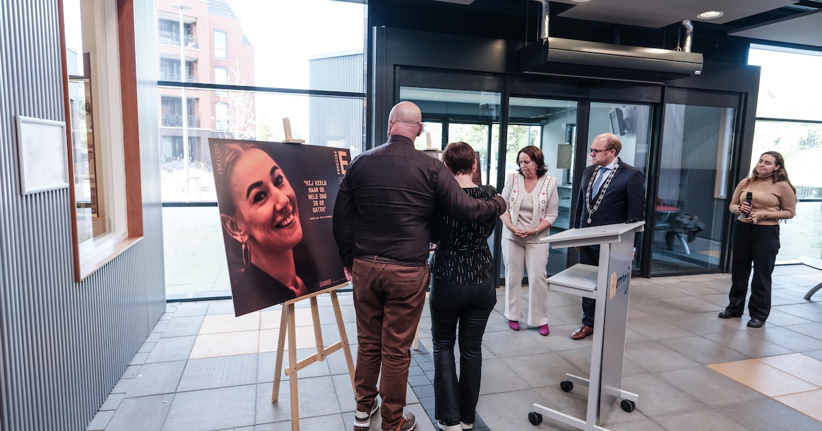 Sanne werd vermoord door haar partner, nu staat ze op FEMICIDE: ‘Nooit ...