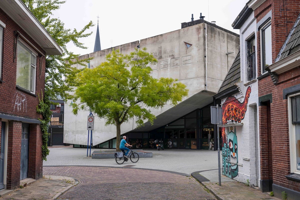 Meerdere partijen melden zich voor overname Hengelose bioscoop die per ...