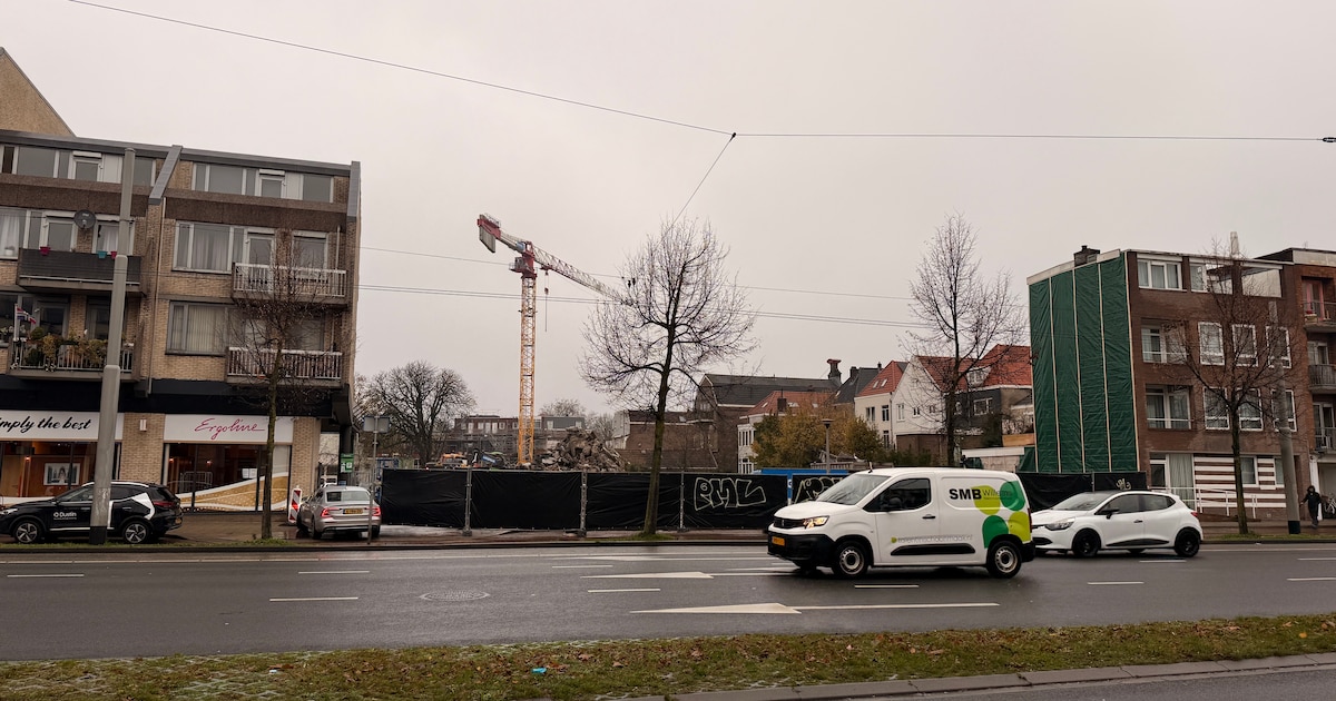 Sloop uitgebrand pand Boulevard Heuvelink eindelijk begonnen, maar wat ...